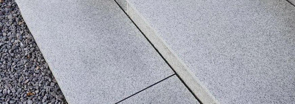 Arctic Glacier Ice Granite Paving Slabs 25mm - arctic ice