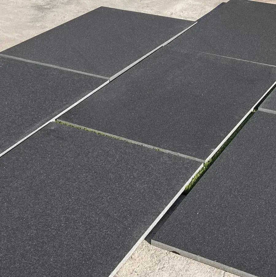 Luxury Absolute Black Granite Paving Slabs 900x600x20 | Paving Slabs UK