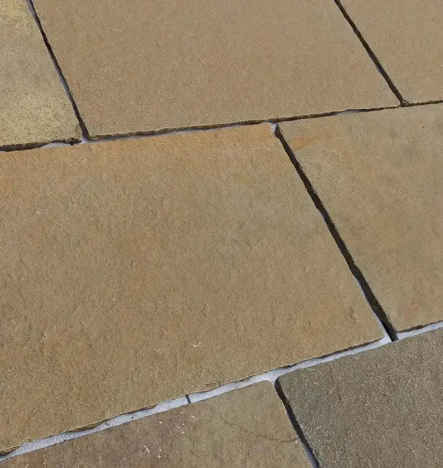 Tandur Yellow Antique Limestone Paving Tumbled 600 x 600 | Paving Slabs UK