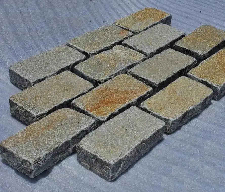 Tundar Yellow Limestone Cobble Setts Tumbled 200 x 100