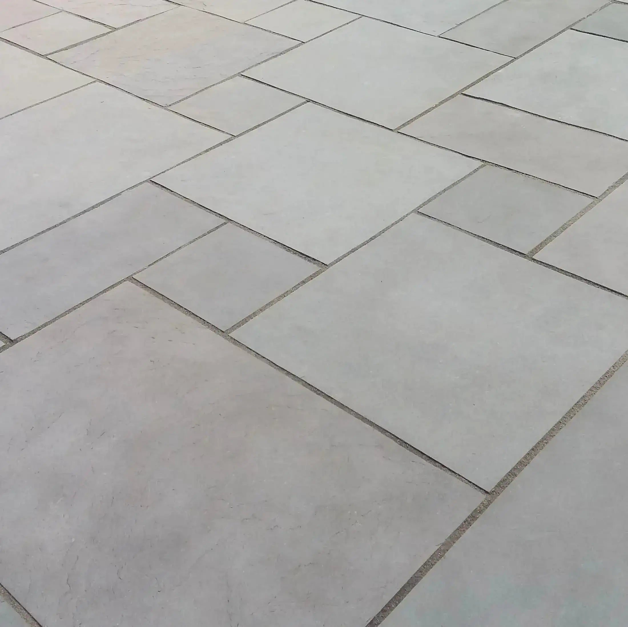 Kurnool Grey Limestone Paving 600 x 600 22mm Cal. | Paving Slabs UK