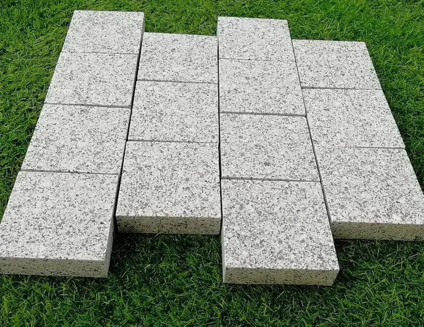 Sawn Granite Setts Edging Stones Silver Grey 100 x 100 x 30 mm