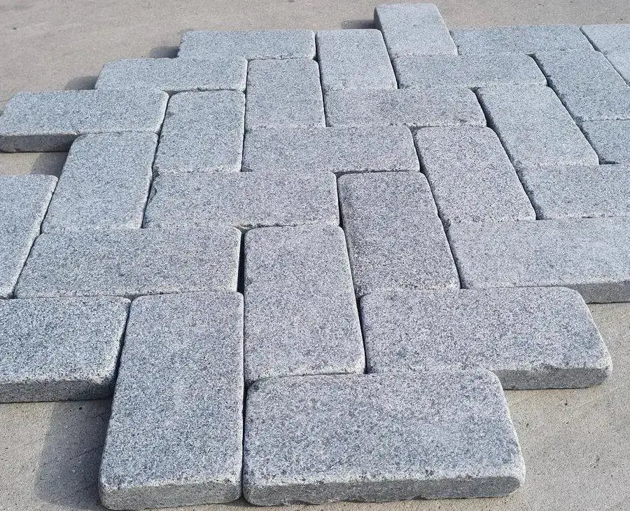 Tumbled Granite Setts for Paving Edging 200x100x30
