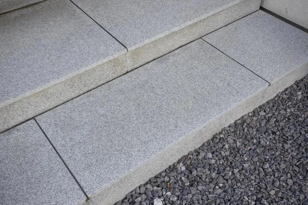 Silver Grey Granite Paving Slabs 900 x 600 Flamed | Paving Slabs UK