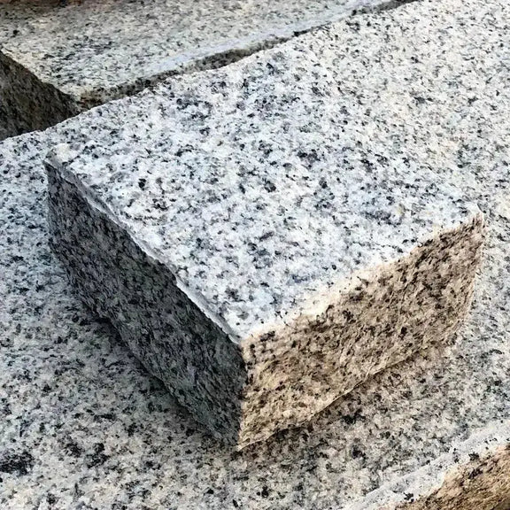 Cropped Granite Setts Cobbles Silver Grey 100 x 100 x 50